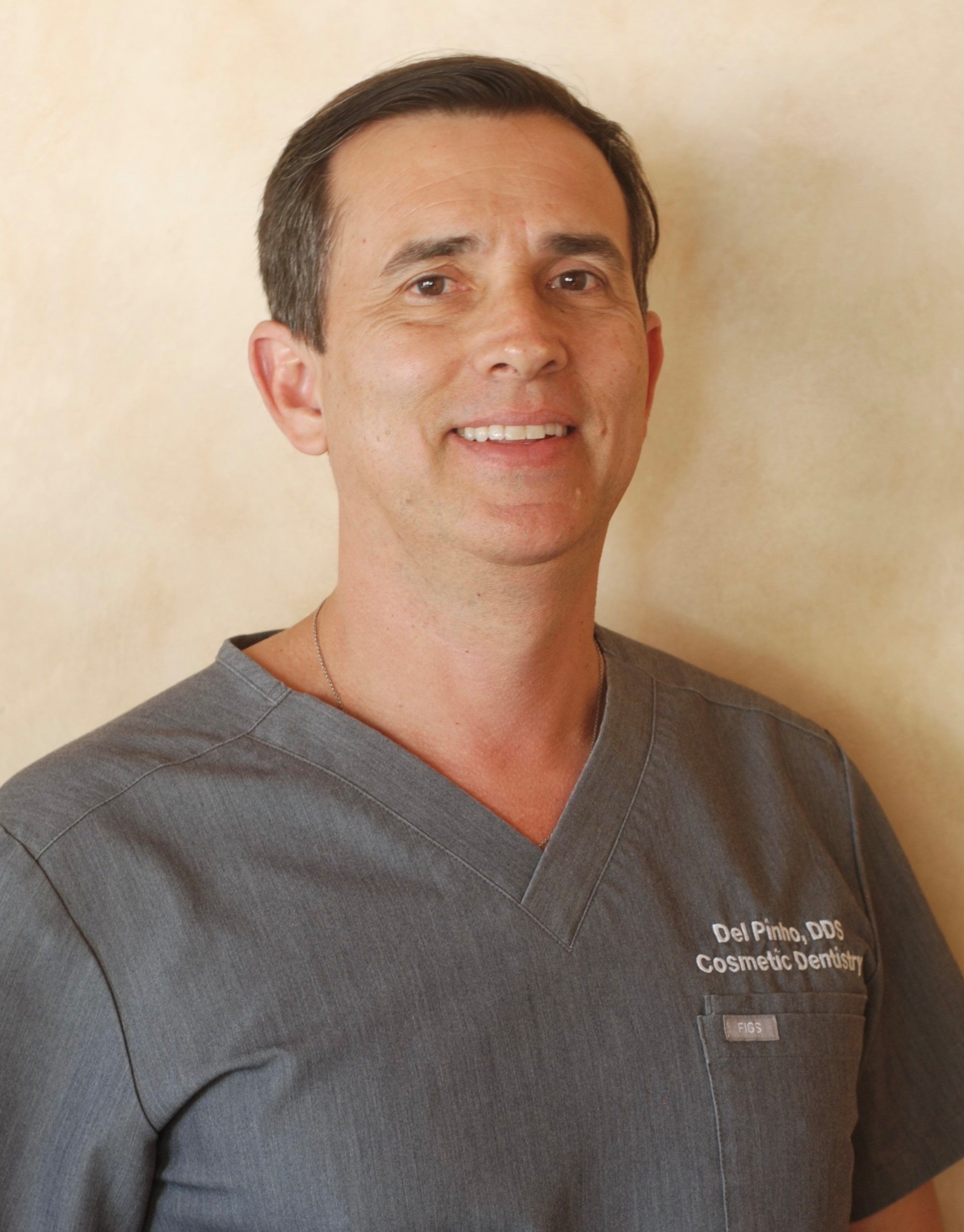 Dr Del Pinho – About Dr. Del Pinho